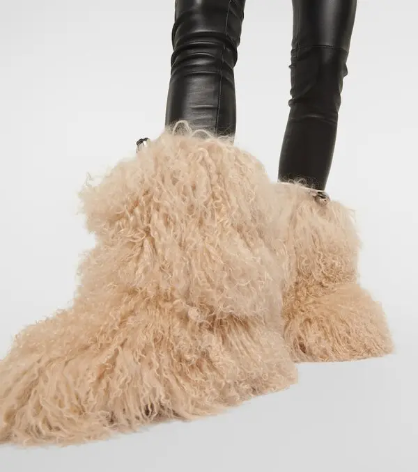 Bogner Les Arcs Shearling Snow Boots - Beige