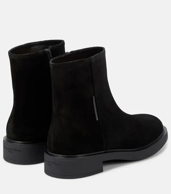 GIANVITO ROSSI Lexington Ankle Boots - Black