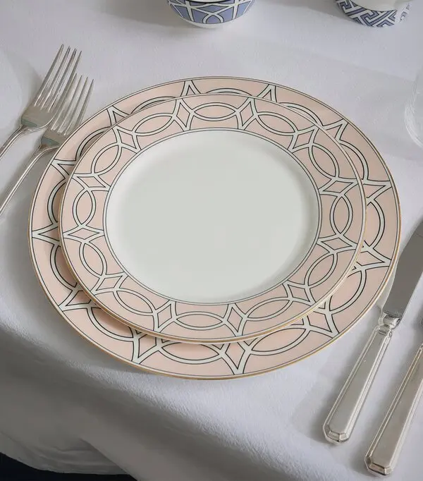O.W.LONDON Set Of 2 Loop Dessert Plates - Pink