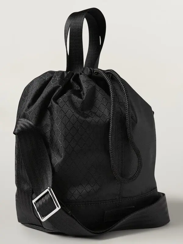 Athleta Excursion Crossbody Bucket Bag