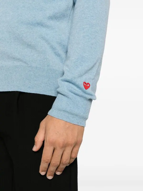 Play Comme Des Garcon V-neck Buttoned Cardigan - Blue