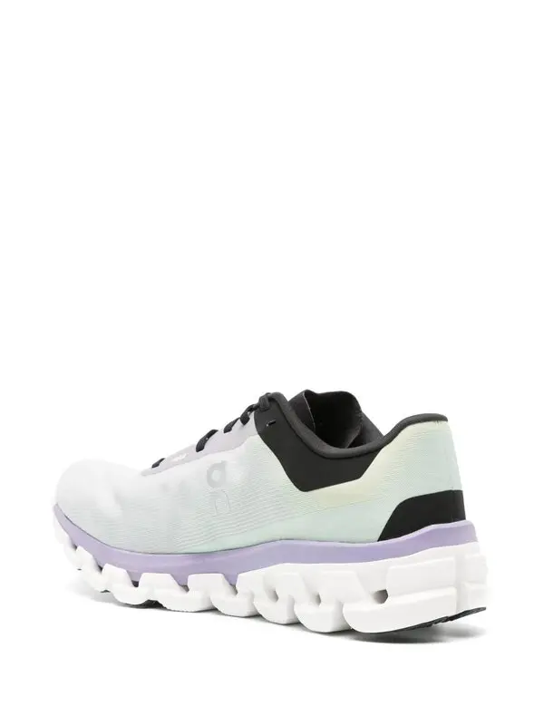 On Cloudflow Lace-up Sneakers