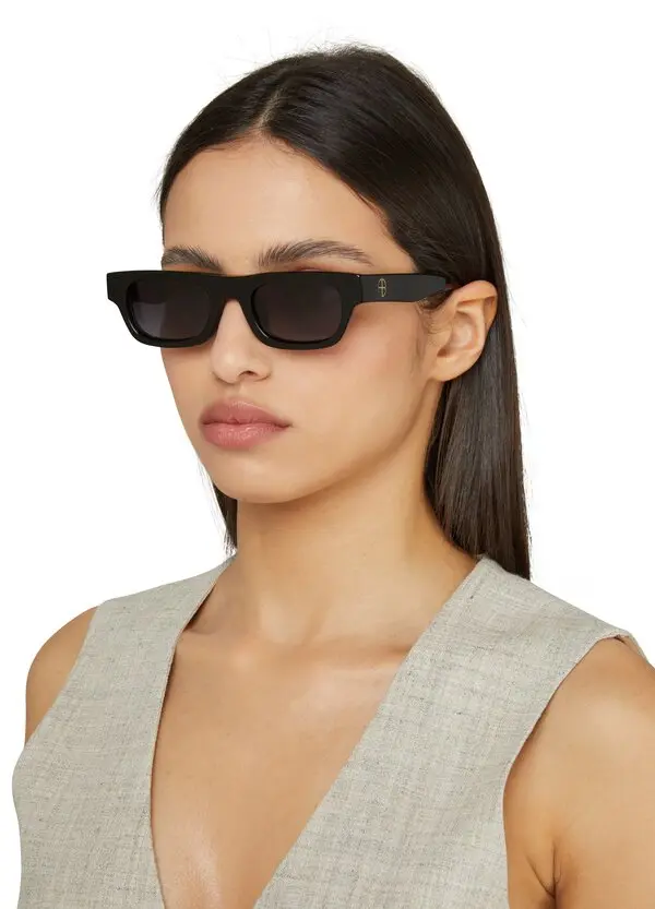 Anine Bing Otis Sunglasses - Black | Editorialist display picture 3