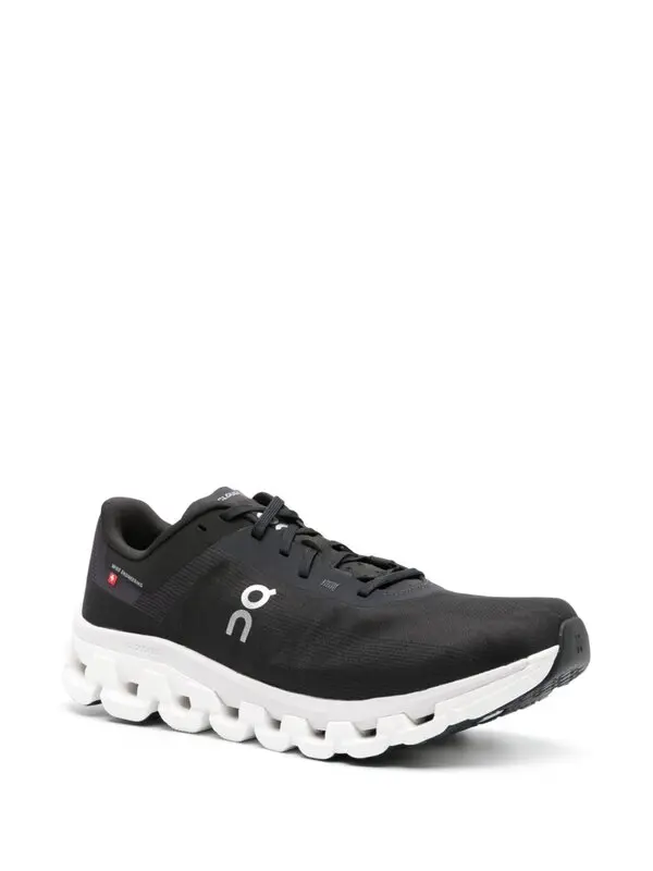 On Cloudflow 4 Low-top Sneakers - Black