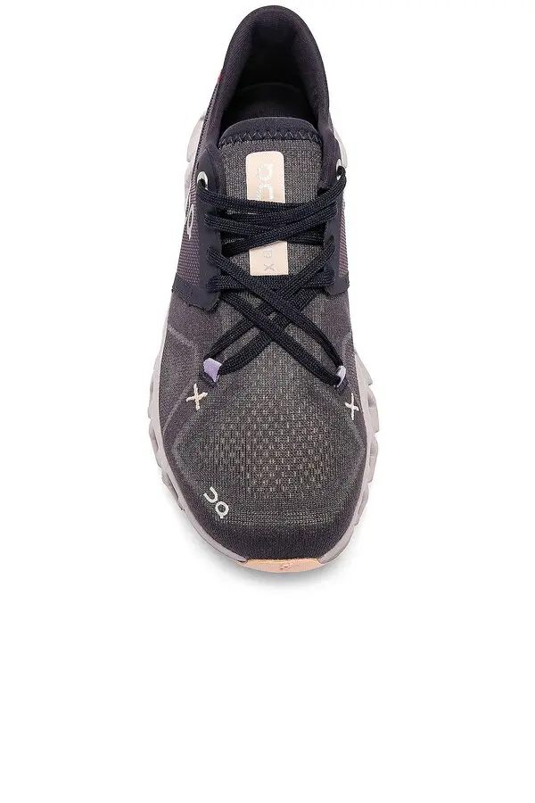 On X 3 Sneaker In Purple