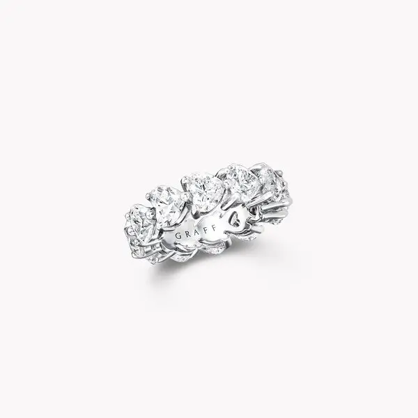 Graff Heart Shape Diamond Wedding Band - Platinum