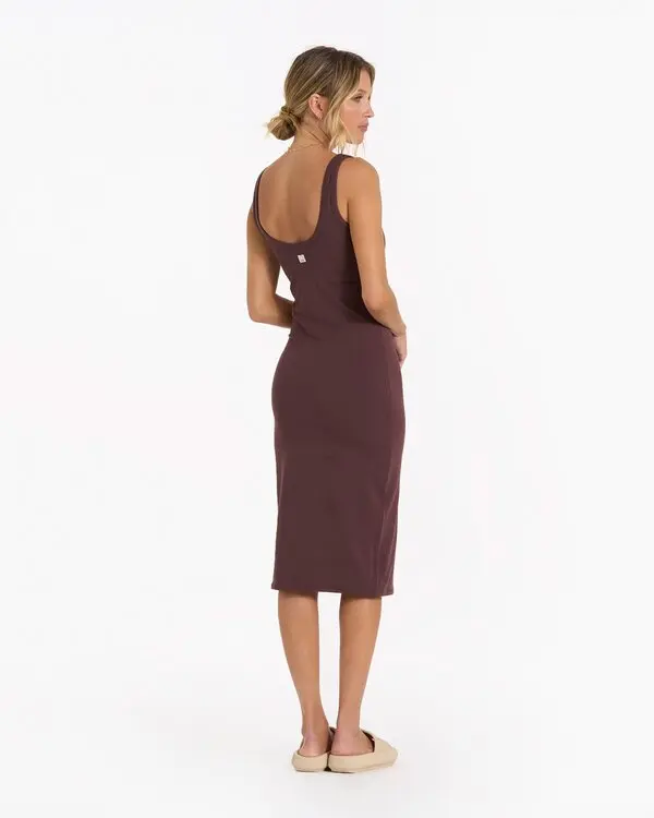 Vuori Halo Essential Dress - Chestnut Heather | Editorialist