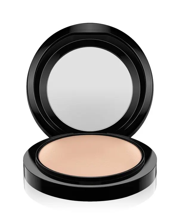 MAC COSMETICS Mineralize Skinfinish Natural - Medium