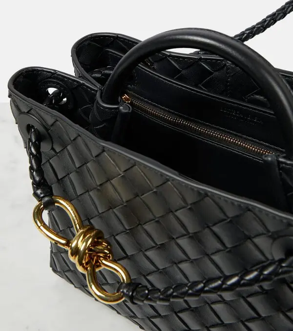 Bottega Veneta Andiamo Small Leather Tote Bag - Black