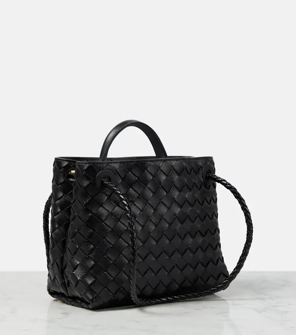 Bottega Veneta Andiamo Small Leather Tote Bag - Black