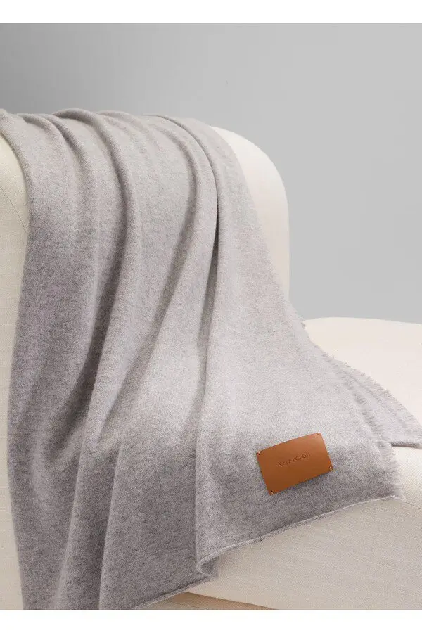 Vince Cashmere Reverse Jersey Throw - Grey