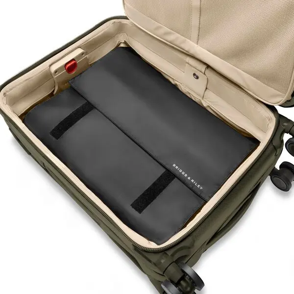 Briggs & Riley Travel Essentials Garment Sleeve