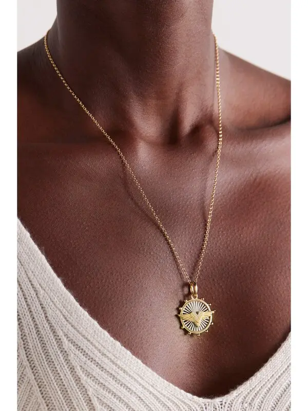 FOUNDRAE Passion Medium Diamond Pendant