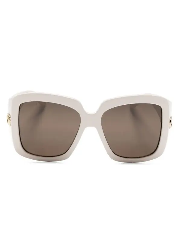 Gucci Oversized Sunglasses With Logo Plaque
