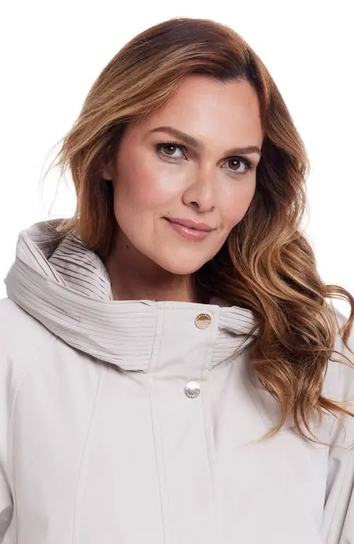 Gallery Water-resistant Hooded Rain Coat - Greydnu
