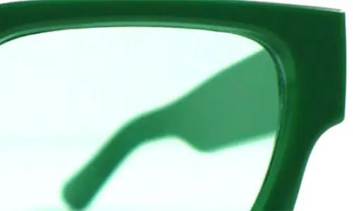 Wisdom Frame 6 53mm Square Sunglasses - Green | Editorialist display picture 2