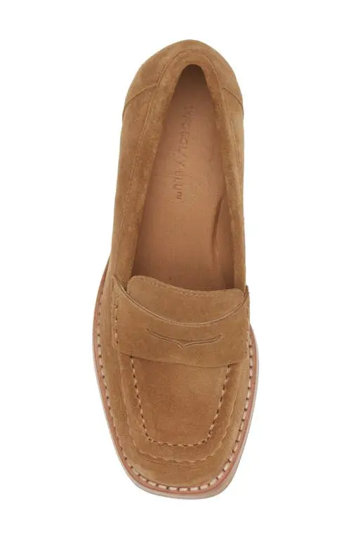 CHOCOLAT BLU Irene Penny Loafer Pump - Camel Suede