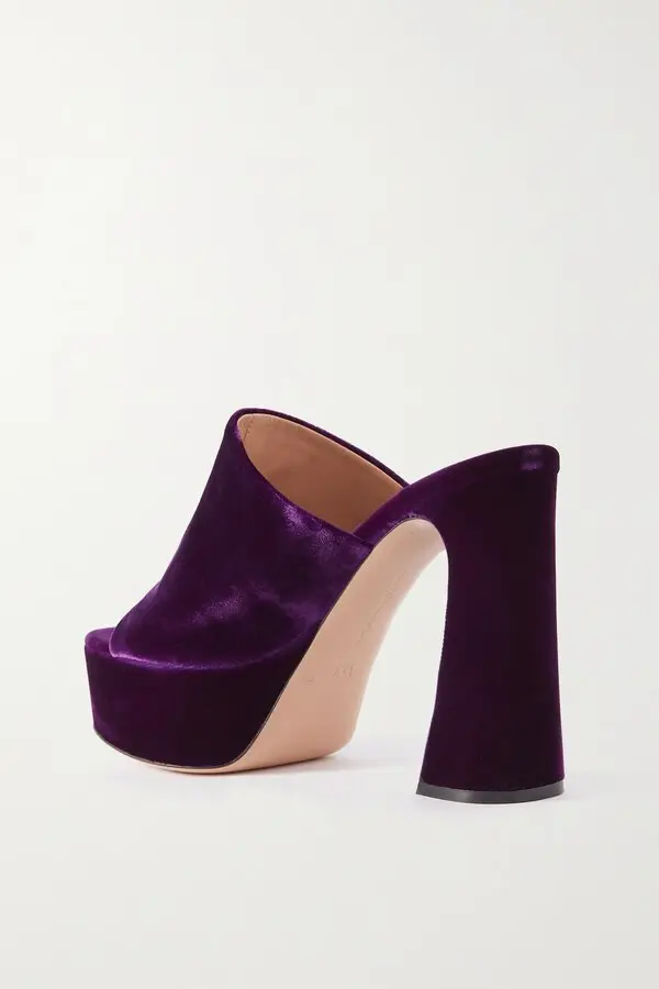 GIANVITO ROSSI Holly 70 Velvet Platform Mules - Purple
