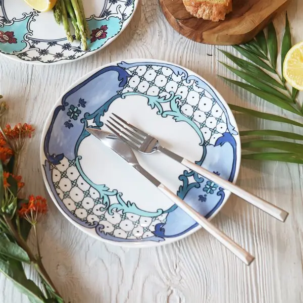 Twig New York Always Sophie 8.5 Salad Dessert Plate