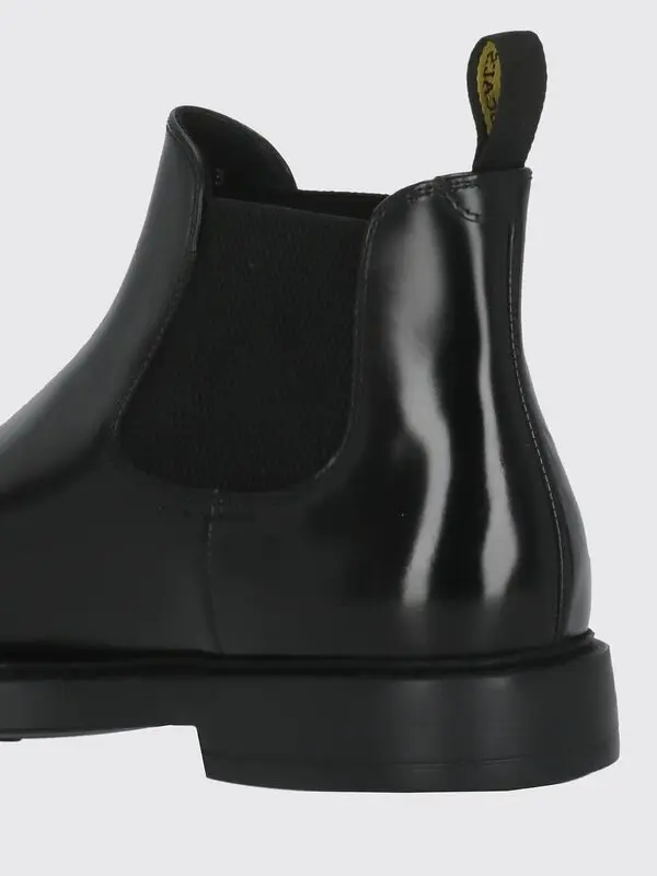 DOUCAL'S Shoes