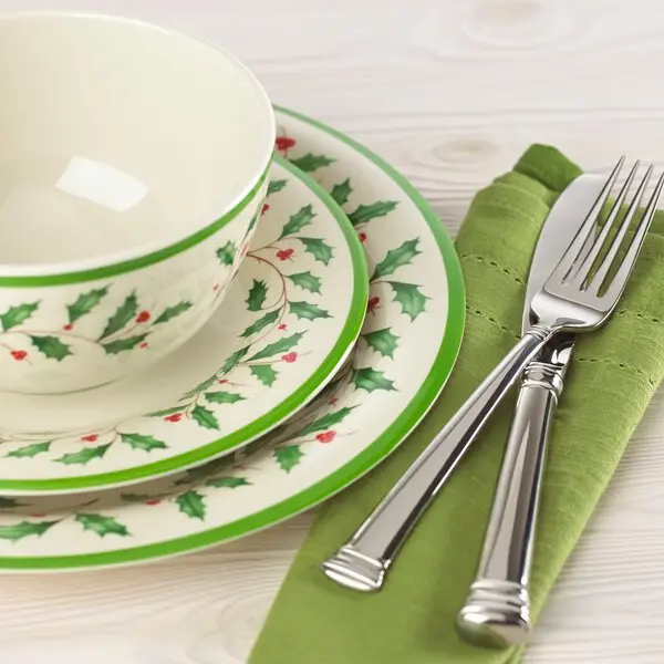 LENOX Holiday 4 Piece Melamine Dinner Plate Set