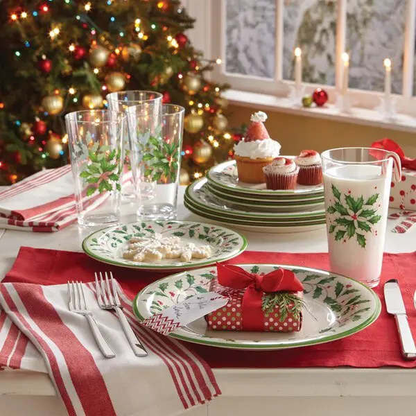LENOX Holiday 4 Piece Melamine Dinner Plate Set