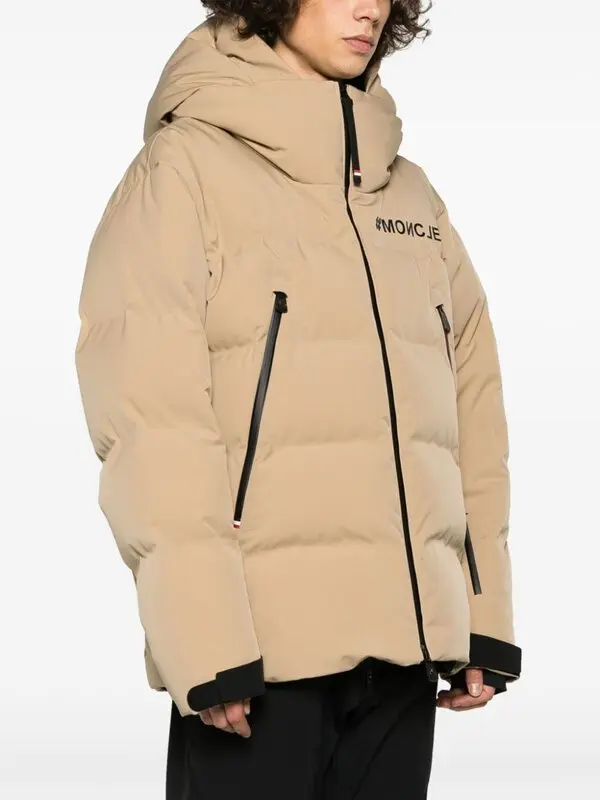 Moncler Fellberg Short Down Jacket