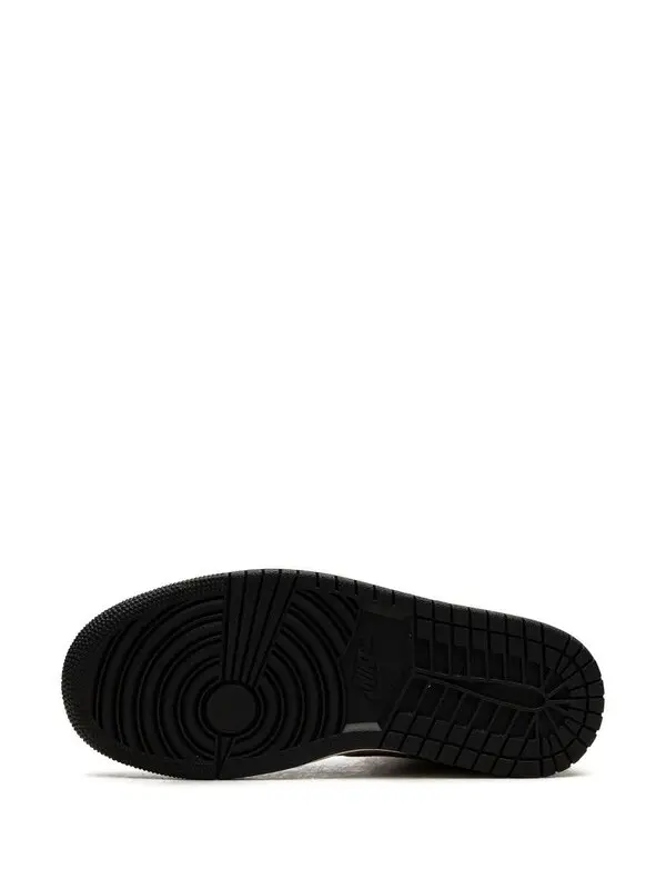 JORDAN Air 1 Mid Sneakers - Black