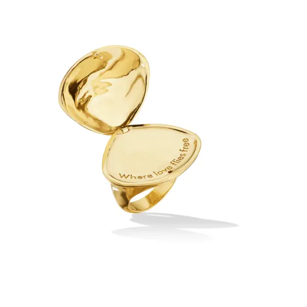 CADAR Yellow Gold Shell Cocktail Ring