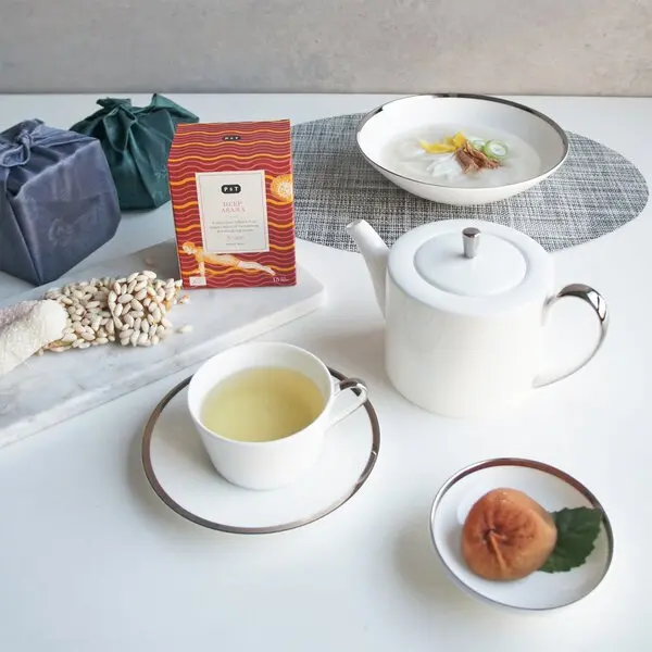 Twig New York Platinum Edge Lidded Teapot - Silver
