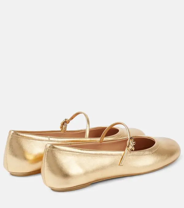 GIANVITO ROSSI Carla Metallic Leather Ballet Flats - Gold