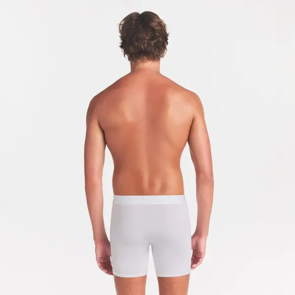 SKIMS 3" Boxer Brief | Black | | Stretch - Chalk