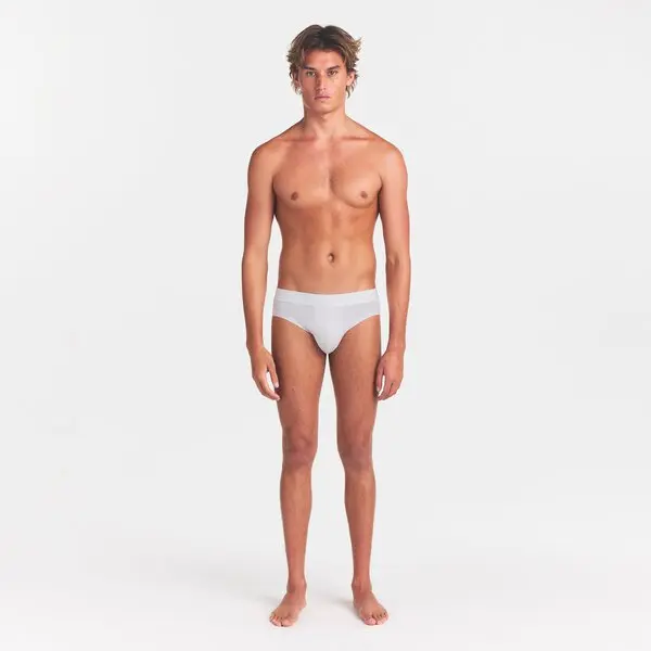SKIMS Brief | Black | Large | Stretch - Chalk