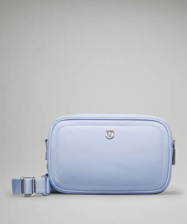 best foldable travel duffel bag Overnight Weekender Duffle Model:ASWS73MLXF on duffle bag [flow]mfid added Aircase Macbook Sling Bag