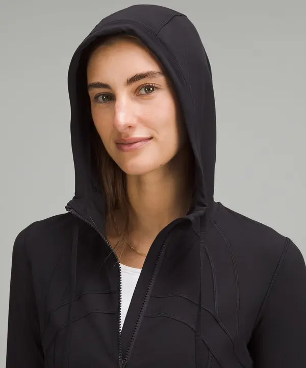 ルルレモンDefine Cropped Hooded Jacket nulu 6 Lululemon Define Hooded Jacket - Black | Editorialist