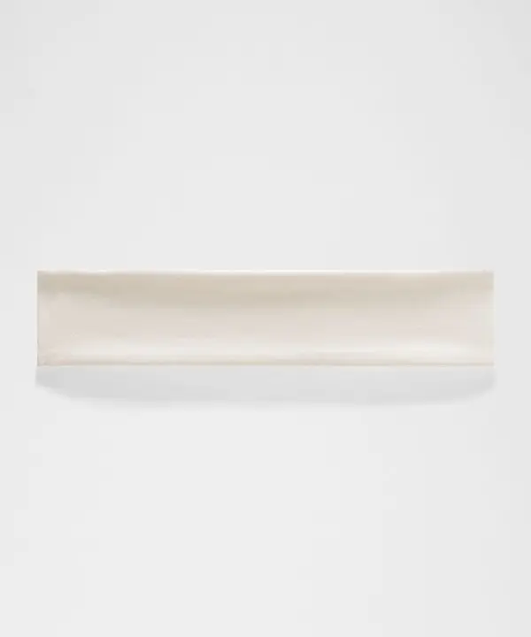 Lululemon Luxtreme Training Headband - Light Ivory