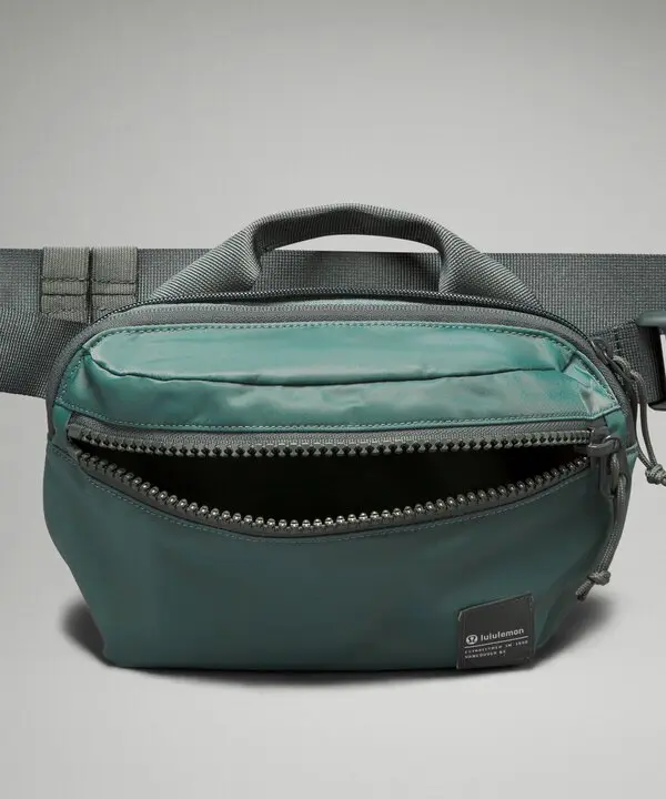 Lululemon All Day Essentials Belt Bag 2.5l - Medium Forest/Dark Forest |  Editorialist
