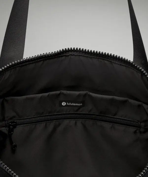 patagonia mini tote bag Patagonia 25L Black Hole Tote