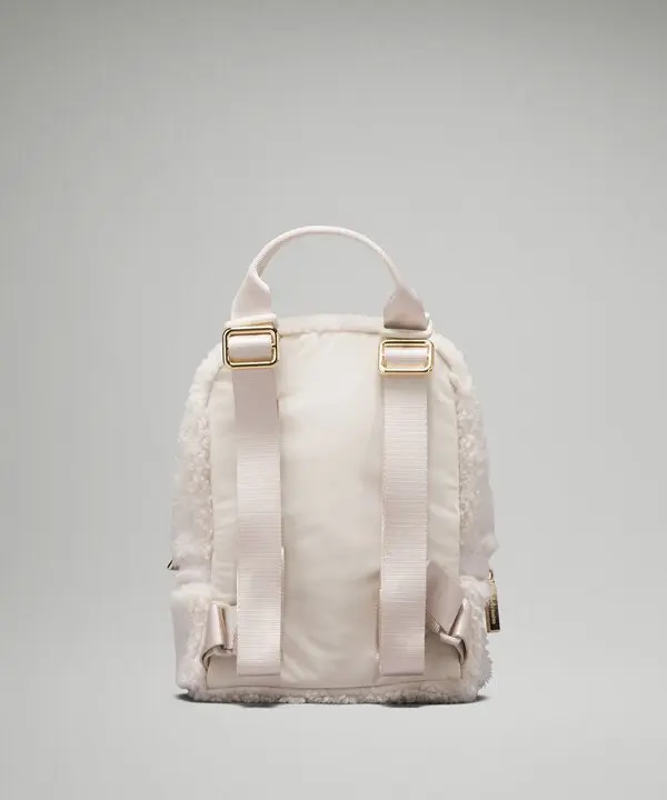 lululemon bag trend Everywhere Crossbody 2L Wunder Puff purses Color:Black & Grey this puffy quilted Everywhere Adidas Sportswear Adidas School