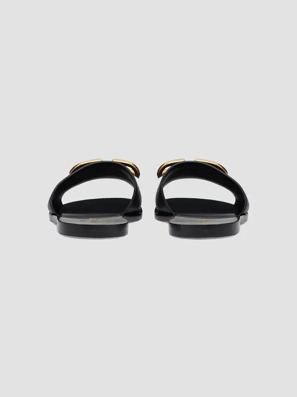 Valentino Garavani Vlogo Signature Slide Sandals In Grainy Cowhide - Black