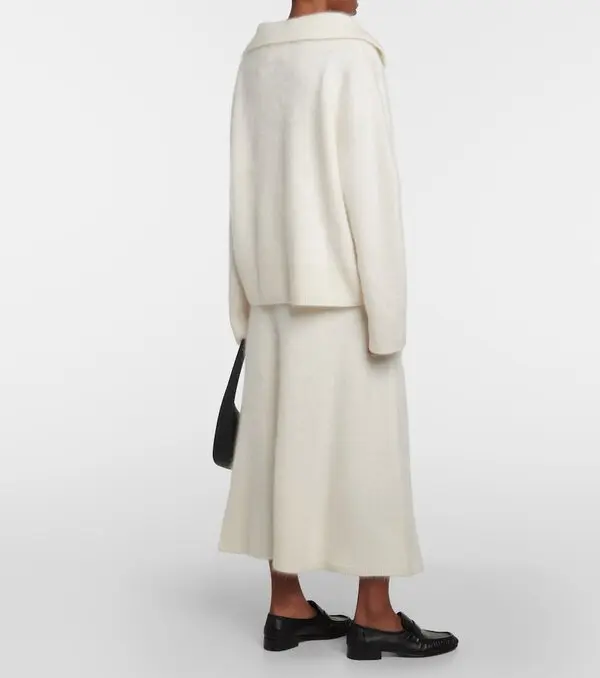 LISA YANG Kerry Brushed Cashmere Sweater