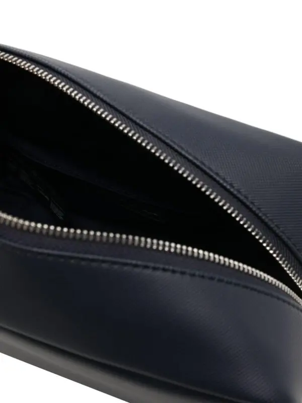 Lacoste Classic Logo-plaque Wash Bag
