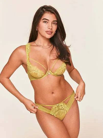 Victoria'S Secret Adore Me Liliana Plunge Bra In Green - 30% Off |  Editorialist