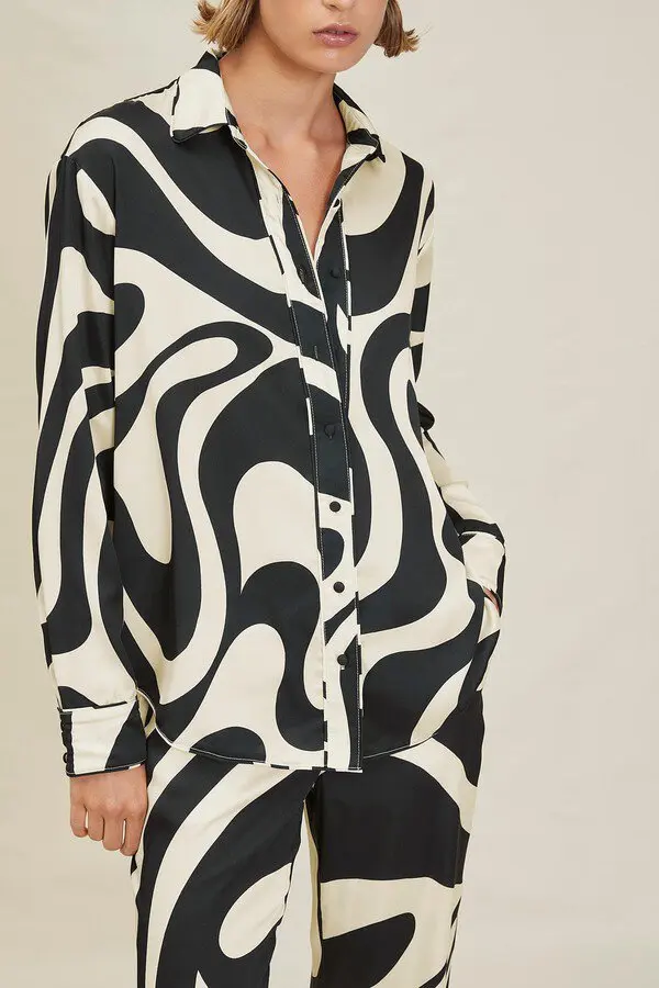 Devon Windsor Ford Printed Button-down Top