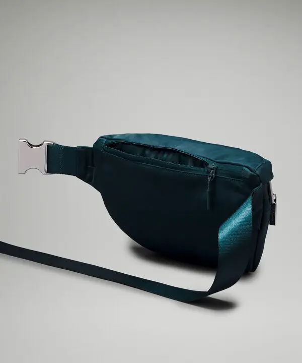 Lululemon City Adventurer Belt Bag