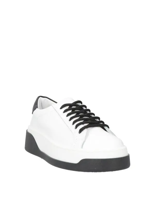 LEMARÉ Low-top Sneakers