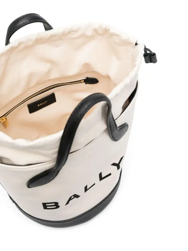 Bally Bar 8 Hours Bucket Bag - White