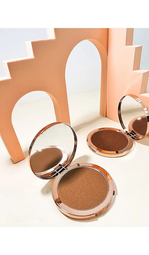 ELALUZ Born In Rio Cream Bronzer