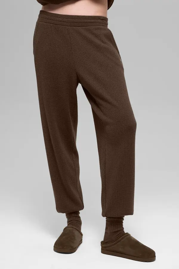 Alo Yoga Waffle Knit Escape Jogger Pants - Espresso