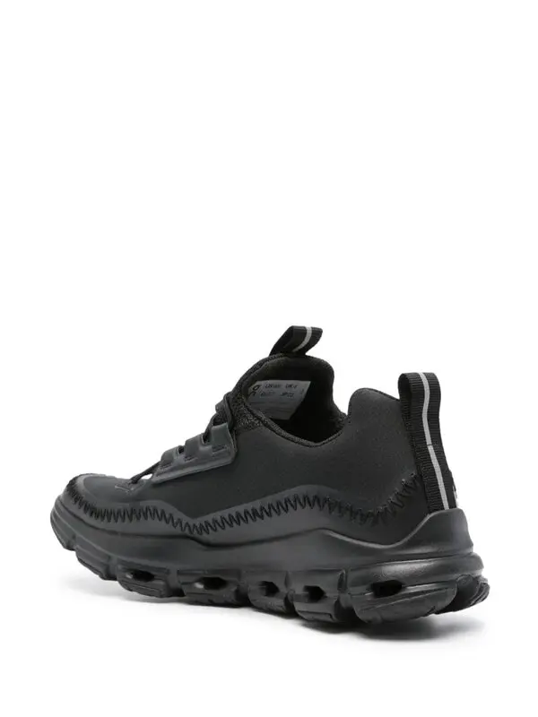 On Cloudaway Sneakers - Black